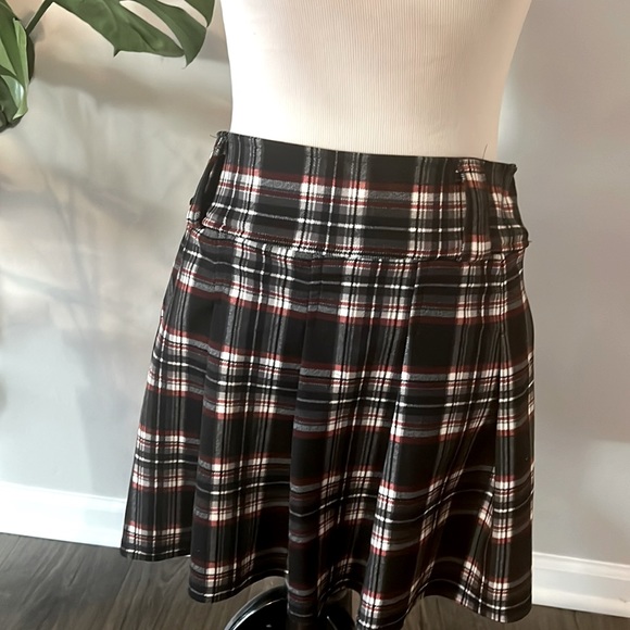 Skirts | Pleated Black Plaid Mini Skirt | Poshmark